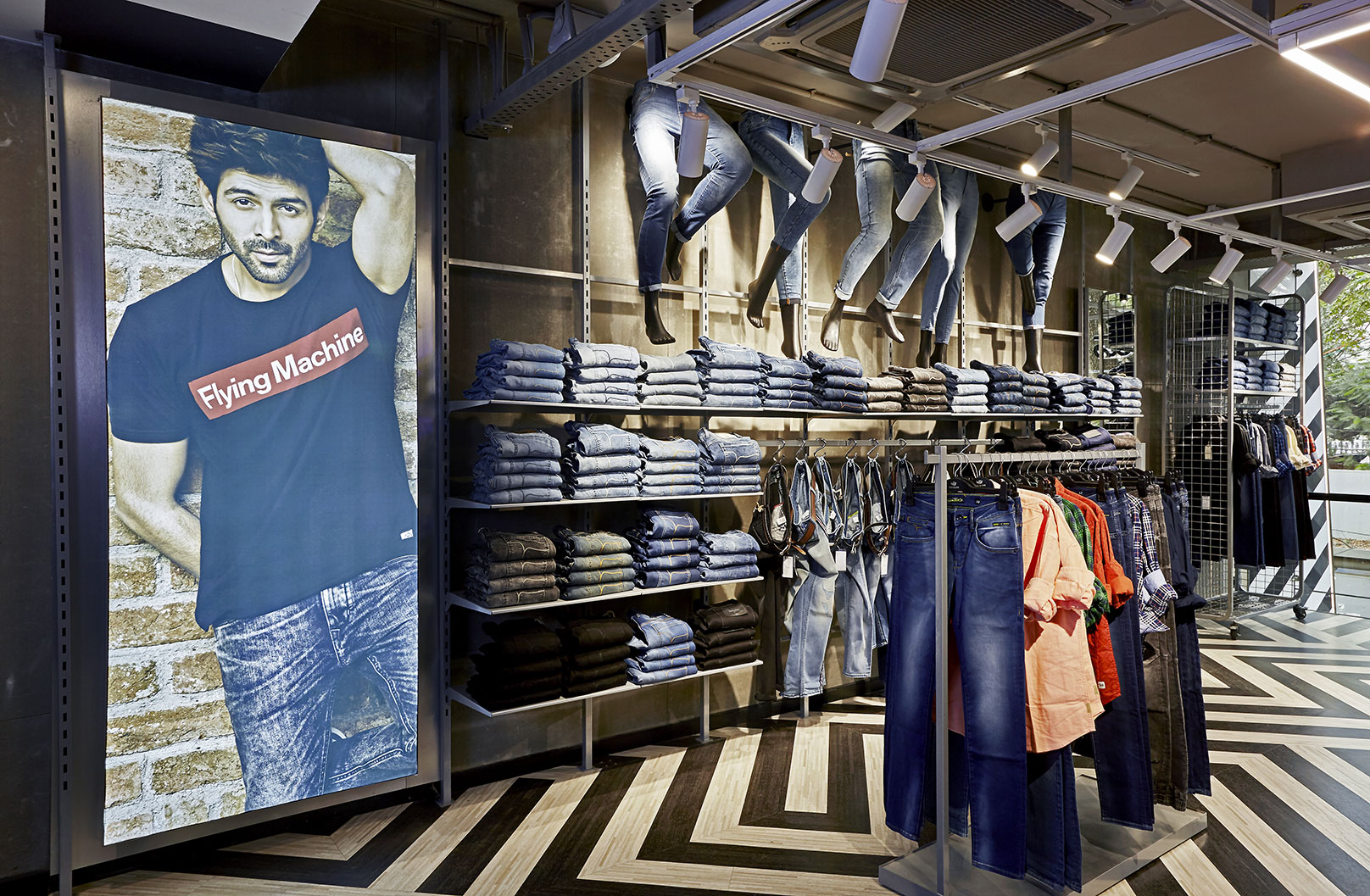 Flying Machine - Slott Wall Fixtures India Pvt. Ltd.