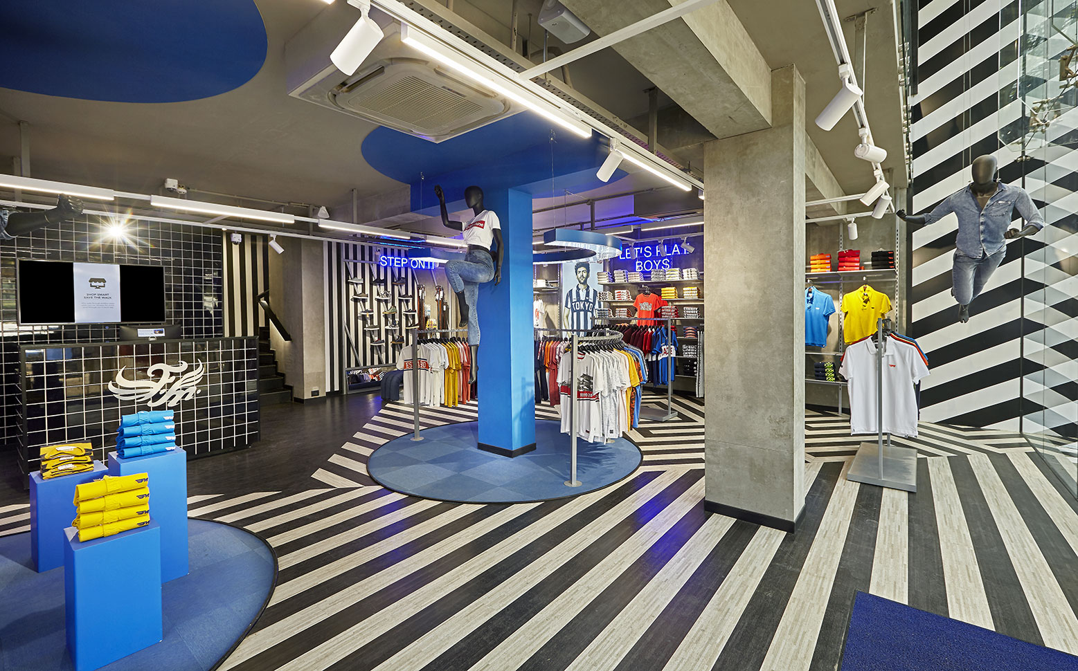 Flying Machine - Slott Wall Fixtures India Pvt. Ltd.